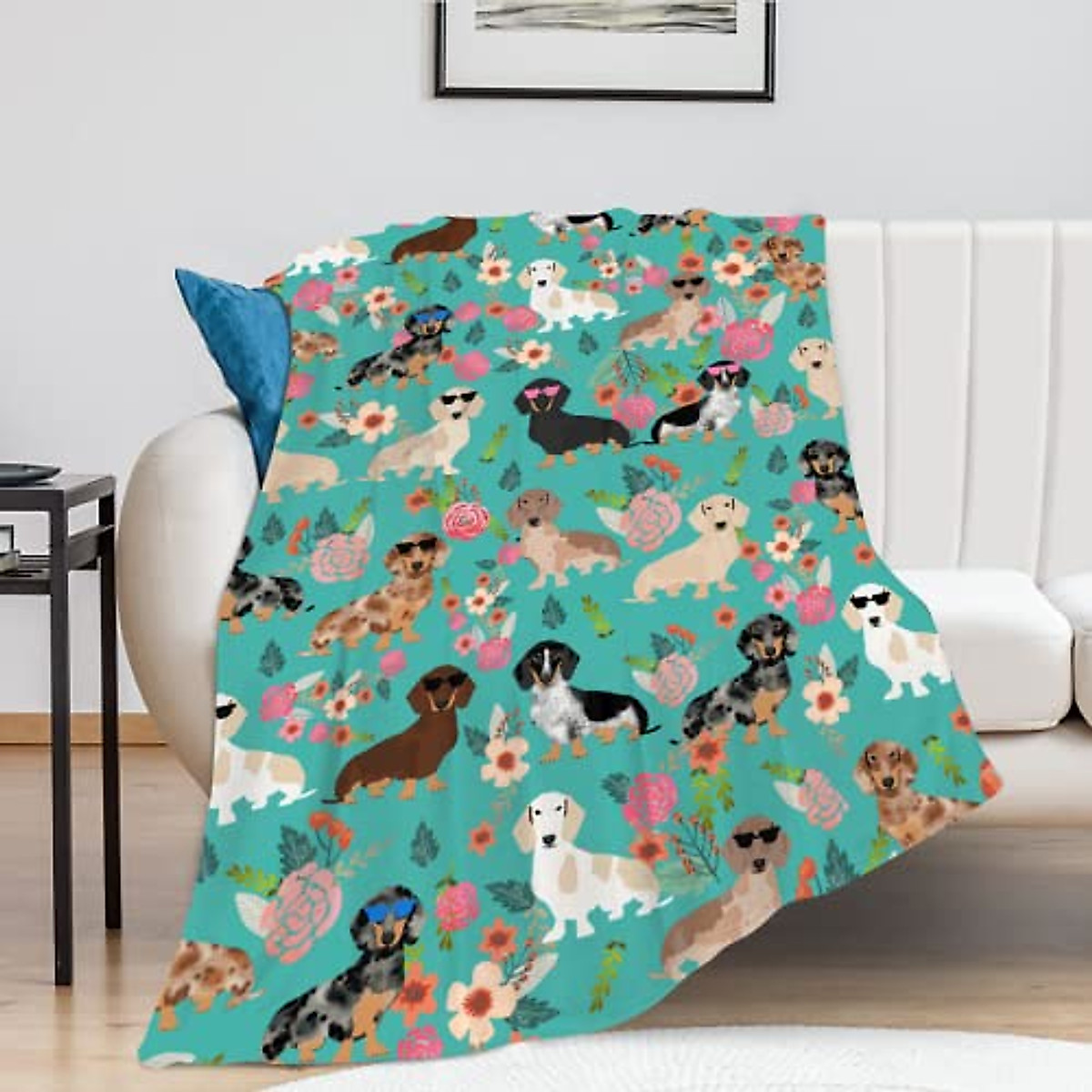 Dachshund Dog Flowers Florals Blanket Soft Fleece Throw Blanket Cozy Fuzzy Warm Flannel Blankets for Women Men for Couch Bed Sofa All Season Gift