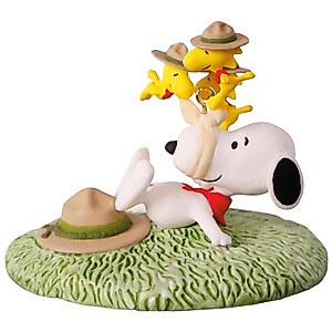 Hallmark Keepsake Christmas Ornament 2018 Year Dated, The Peanuts Gang First Aid Lessons