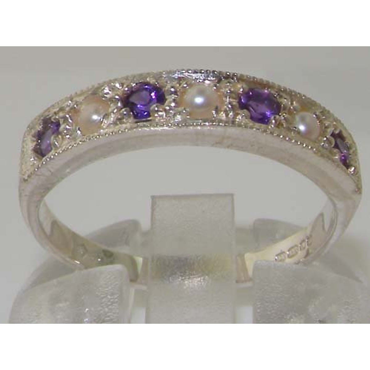 LetsBuyGold 925 Sterling Silver Cultured Pearl and Amethyst Womens Band Ring - Sizes 4 to 12 Available