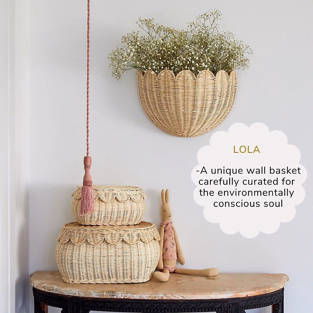 BEBE BASK Scalloped Wicker Wall Basket - Hand Woven Scalloped Basket – Scalloped Décor Wall Hanging Baskets – 16 x 10 x 7 In - Hanging Wall Basket