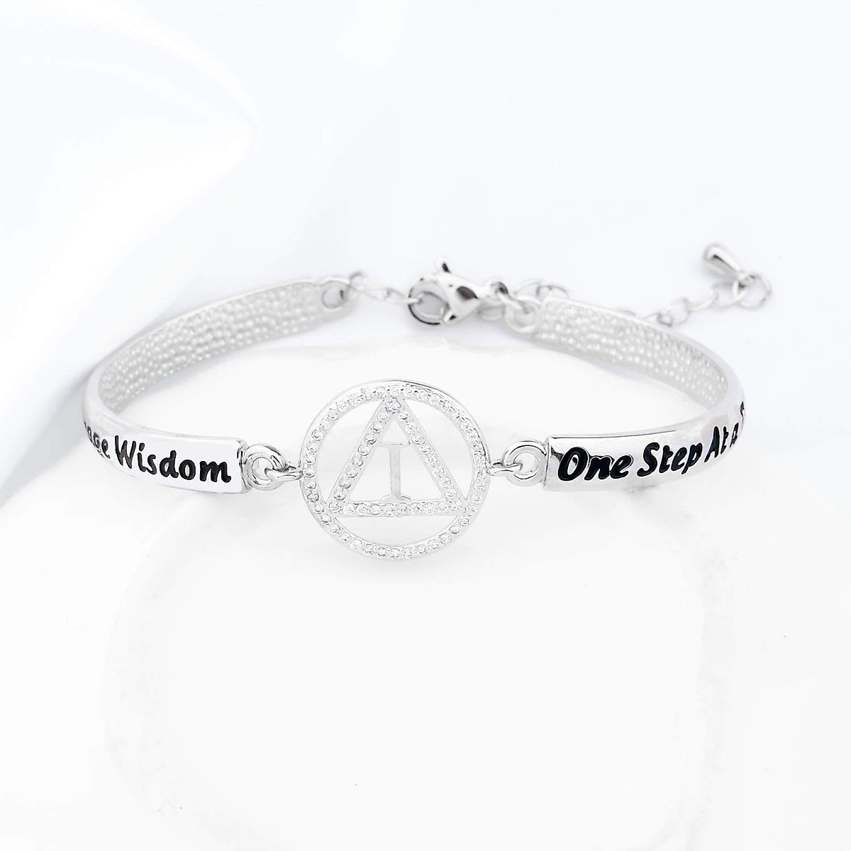 BNQL Serenity Prayer AA Recovery Bracelet AA Anniversary Bracelet God Serenity Courage Wisdom Bracelet 1 Year 2 Year 3 Year Serenity Prayer AA Sobriety Gifts (AA 1yearS)