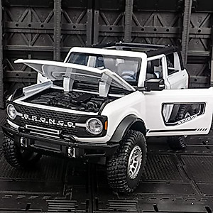 ARMSKY Toy Trucks 1:24 Scale Metal Model Die-cast Hobby Toy Cars Gifts for Boys Girls and Adults Bronco Car Lovers Collection, White
