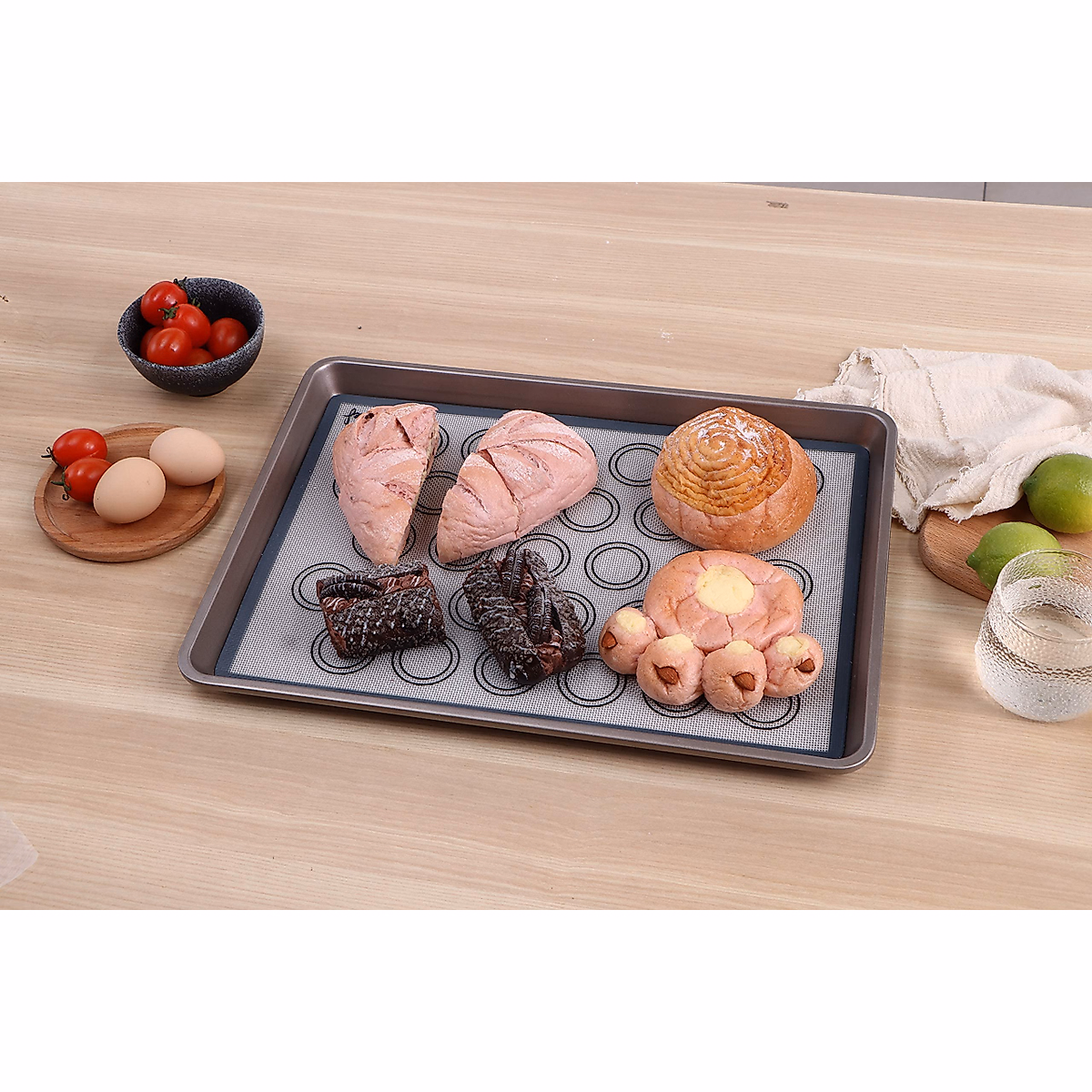 Silicone Baking Mats Set of 5 + 1 Spatula - 100% Non-Stick Reusable Food Safe Liners, Baking Sheets For Oven, Macaron