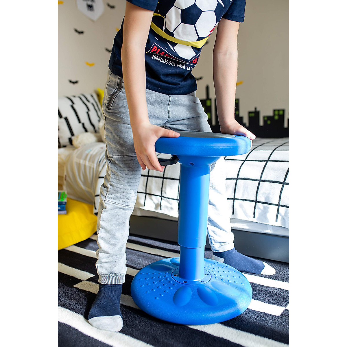 Studico ActiveChairs Adjustable Wobble Chair, Flexible Classroom Seating improves Focus, Posture & Helps ADHD/ADD. Classroom Stools, Active Wobble Chairs, Adjusts from 16.65" to 23.75" Ages 13-18 Blue