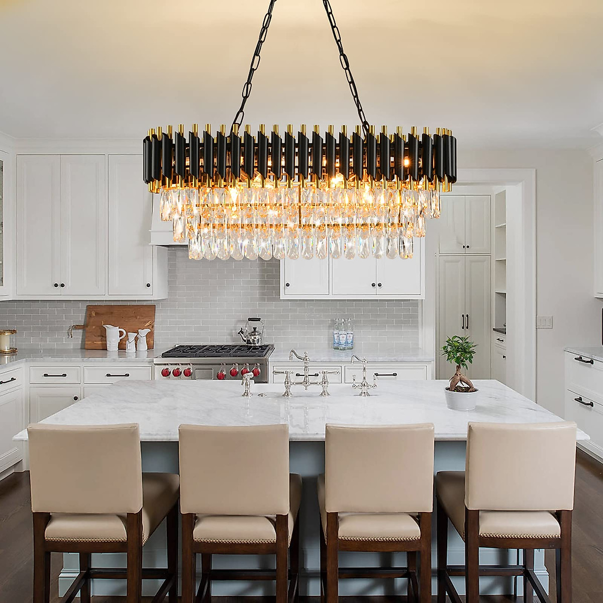 AKDXIRUN Modern Crystal Chandeliers for Dining Room 8-Light Black and Gold Chandelier Living Room Oval Contemporary Ceiling Hanging Light Pendant Light Fixture for Kitchen Island Bar L32 inch