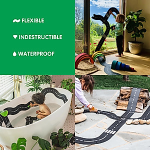 Waytoplay Highway, 24 Piece Circuit for Toy Cars - Flexible, Indestructible, and Waterproof - Modular Car Tracks - Made in The Netherlands