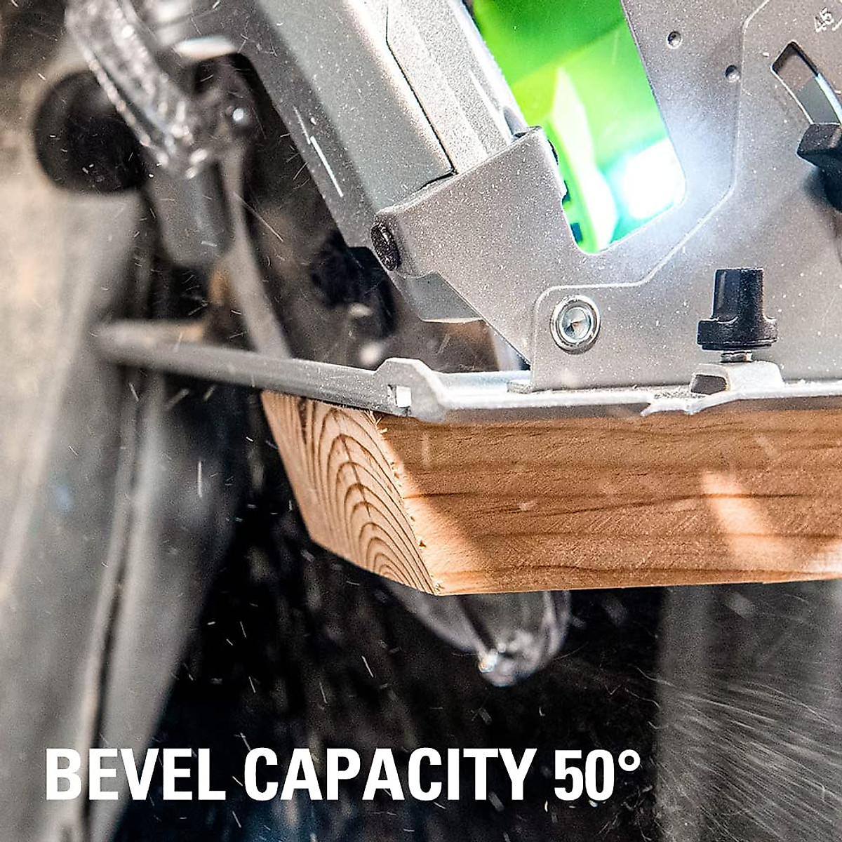 Greenworks 24V Brushless 7-1/4-inch Circular Saw with 24V Battery Charger and 24V 4Ah USB Battery