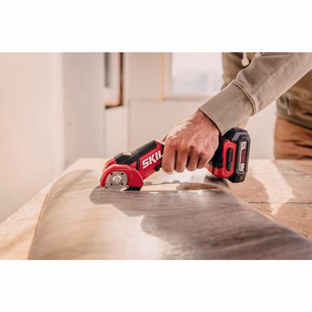 SKIL PWRCore 12 12V Multi-Cutter Kit including 2.0Ah Battery and Charger-ES4651A-10