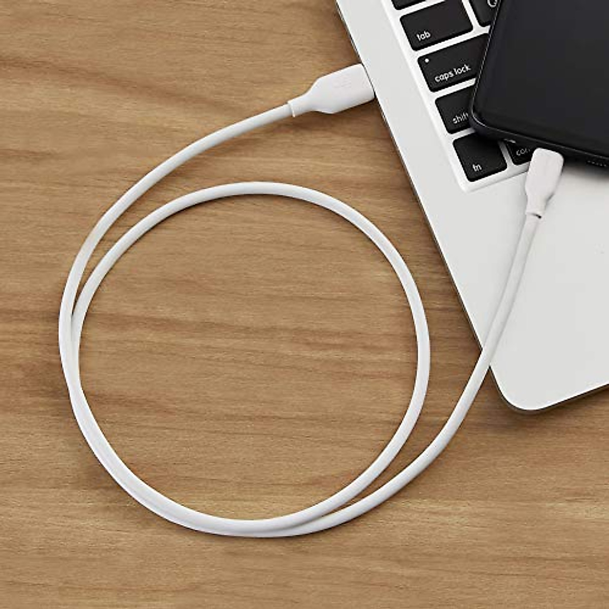 Amazon Basics Fast Charging 3A USB-C3.1 Gen2 to USB-A Cable - 3-Foot, White