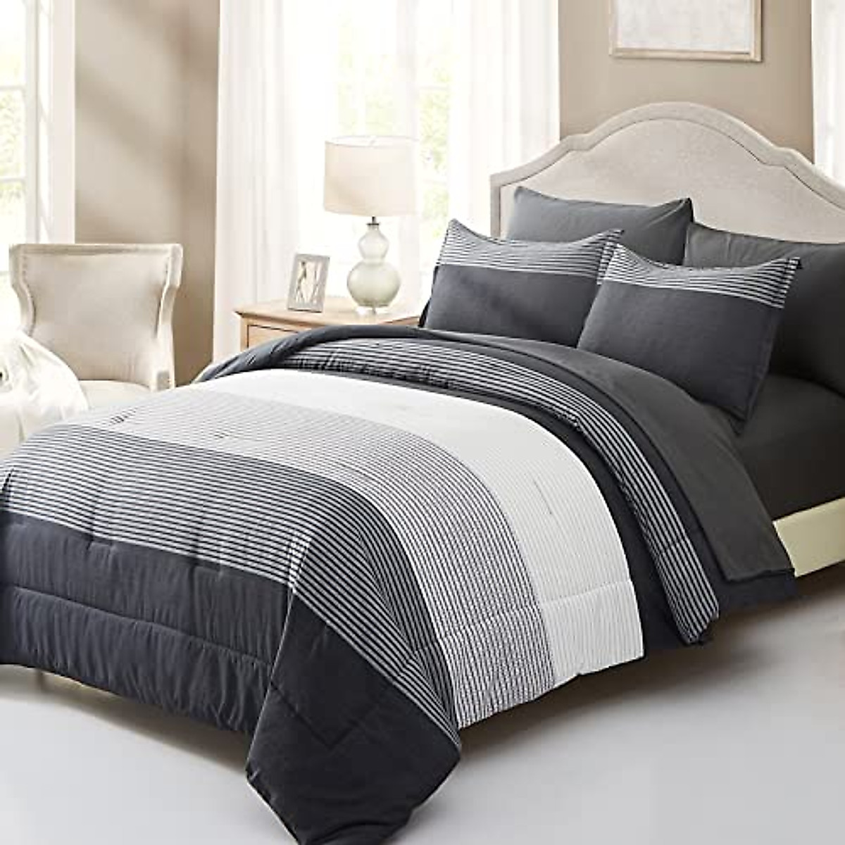 Yiran 7 Piece Black and White Comforter Set Queen Size Bed in A Bag Set with Sheets for Queen Bed - Luxury Bedding Sets for All Season - Comforter, Flat Sheet, Fitted Sheet, Pillow Shams, Pillowcases