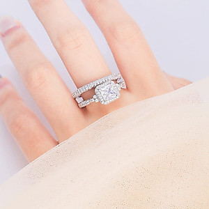 Yaresul 0.8ct Princess Cut Engagement Ring Sets 6X6mm White AAA Solitaire Cubic Zirconia Engagement Ring Set 925 Sterling Silver Wedding Ring Set for Women Size 9