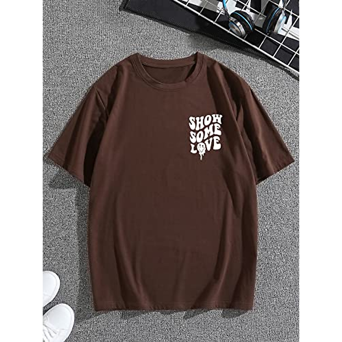 Cozyease Men's Graphic Tees Letter Print Short Sleeve T Shirts Casual Summer Tops Streetwear Vintage Tees Coffee Brown L