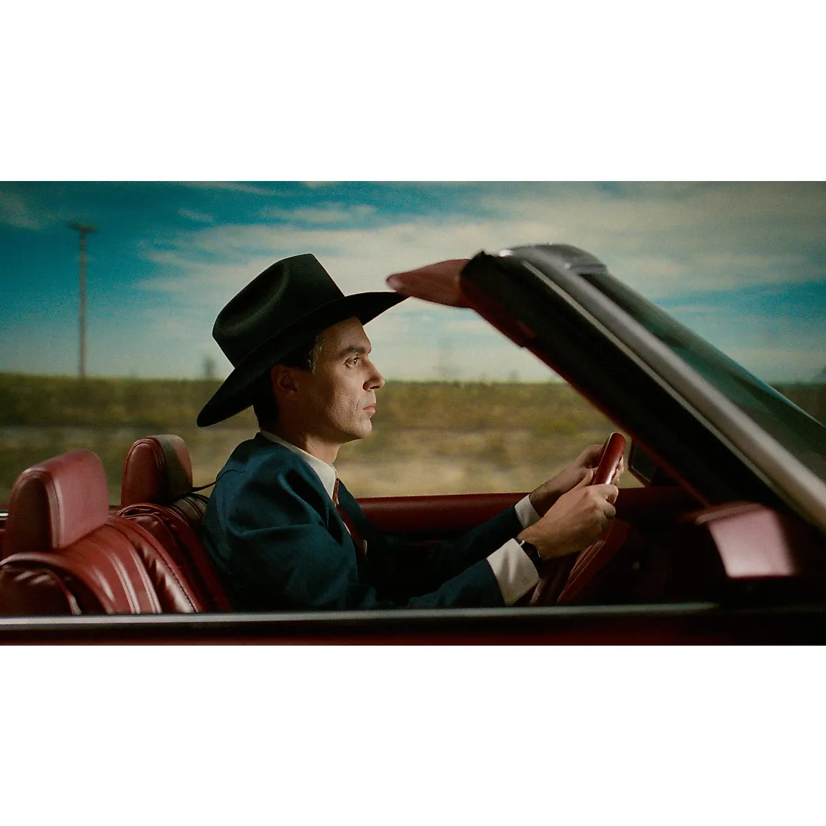 True Stories (The Criterion Collection) [Blu-ray]