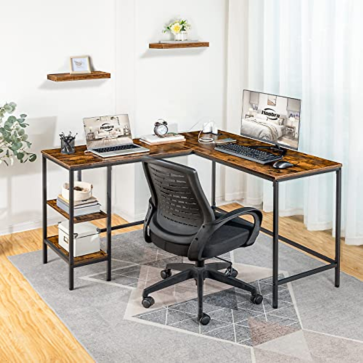 HOOBRO L Shaped Computer Desk with Charging Station, Industrial Corner Writing Desk with Adjustable Shelves, Study Workstation for Home Office, Stable and Space-Saving Rustic Brown and Black BF35UDN01