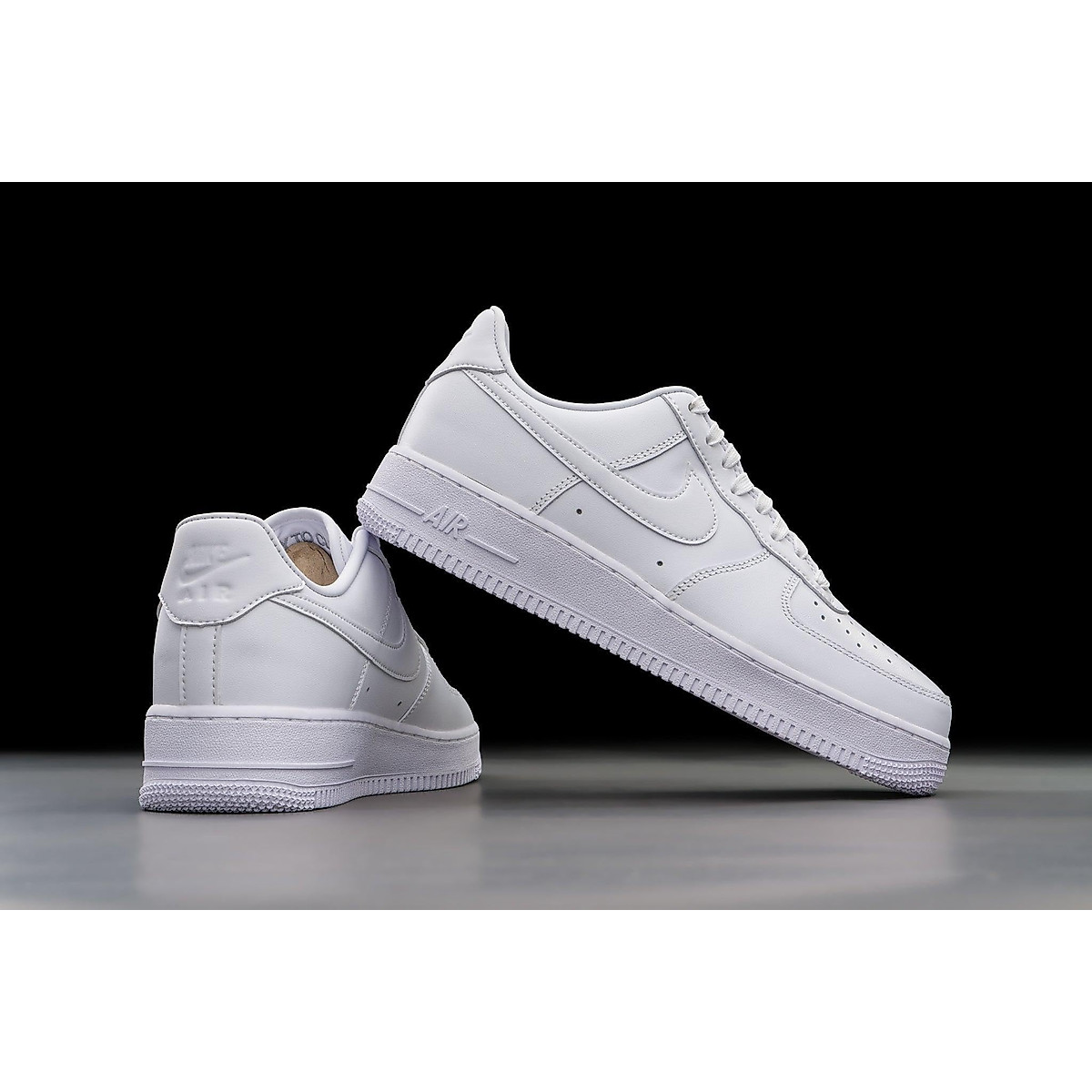 Nike Men's Low-Top Sneakers Shoe, White/Black, 11