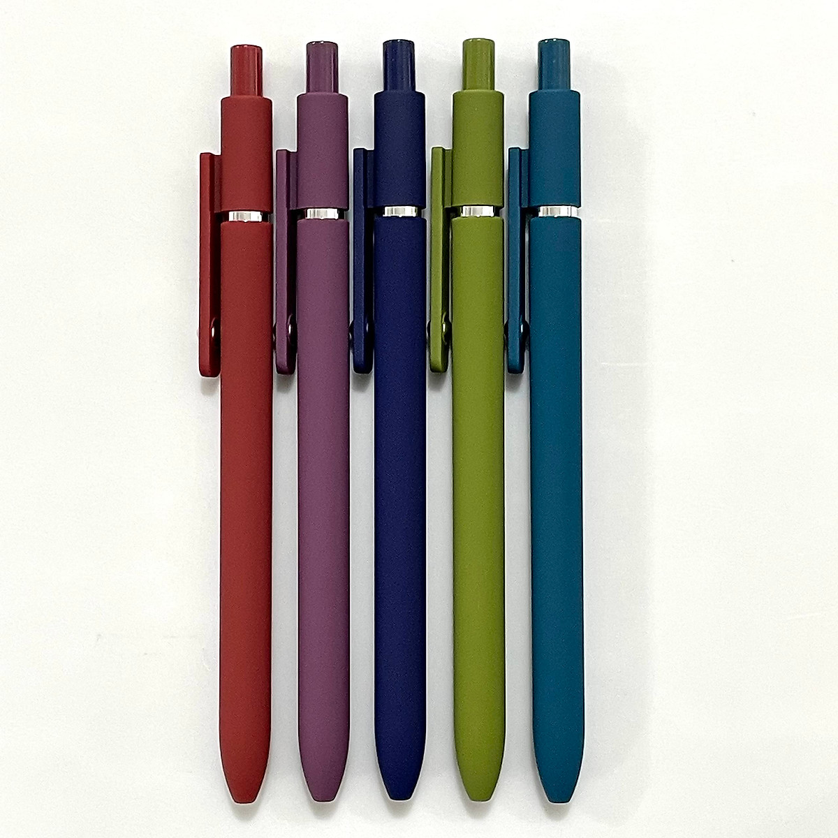 sencoo 5 pack Blue Gel Pens Quick Dry Ink Pens Fine Point Retractable Roller Ball Pens 0.5 mm Smooth Writing Pens Cute Pens Aesthetic pens for School Office Home Diary Gift Pens (Blue)