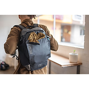 CamelBak M.U.L.E. Commute 22 Bike Backpack with Weatherproof Laptop Sleeve,Black