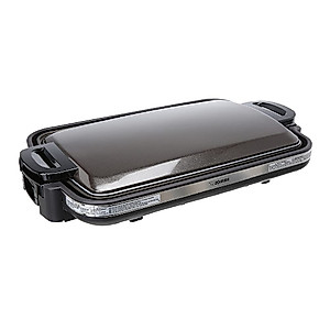 Zojirushi EA-DCC10 Gourmet Sizzler Electric Griddle Bundle with Free Cookbook, Oven Mitt and Flipper Tongs (4 items)
