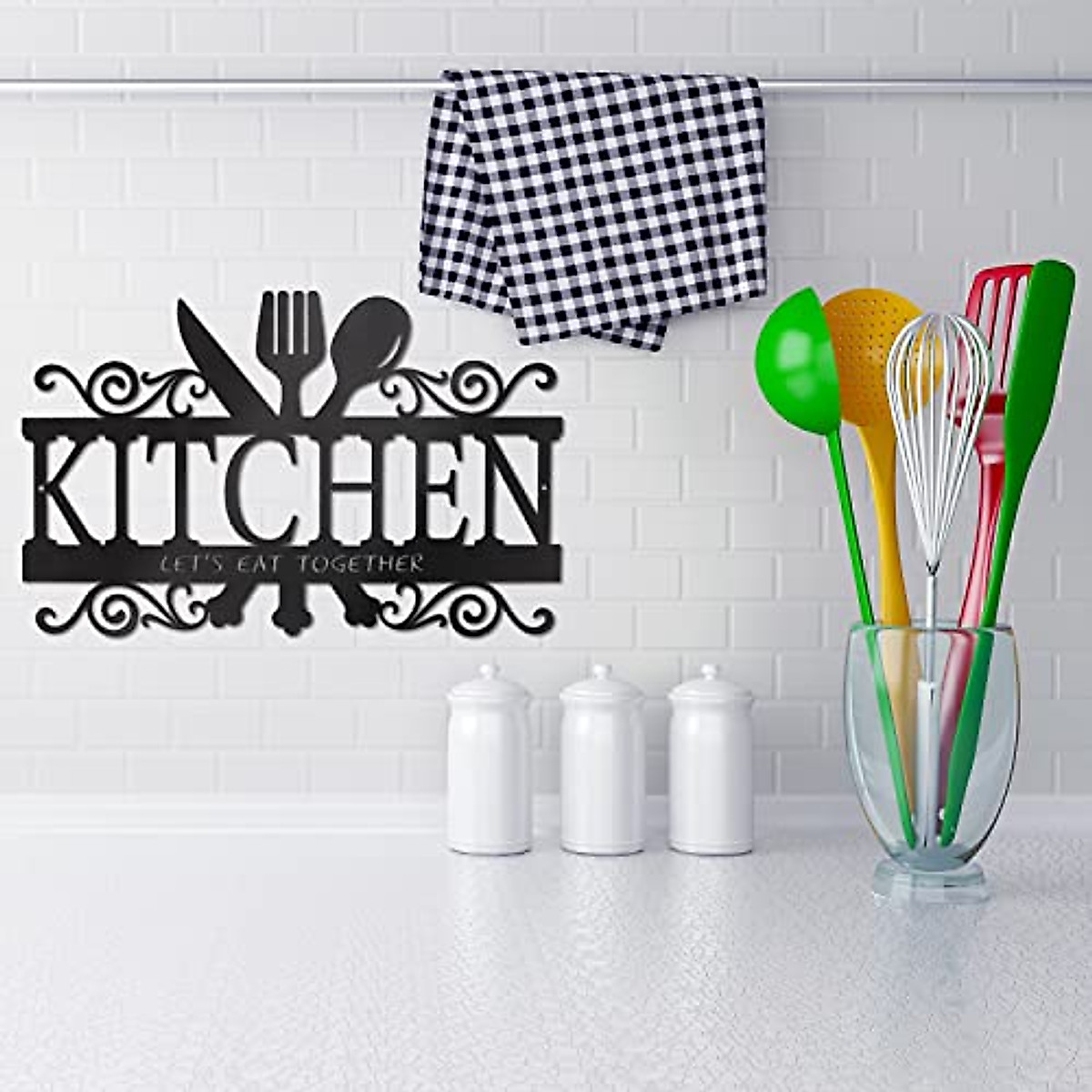 QUEEN KING Metal Kitchen Wall Decor, Kitchen Signs Wall Decor, Rustic Metal Kitchen Decor Sign, Country Farmhouse Wall Art Decoration for Home, Kitchen or Dining Room 13.8 x 8.8 Inches (Black)