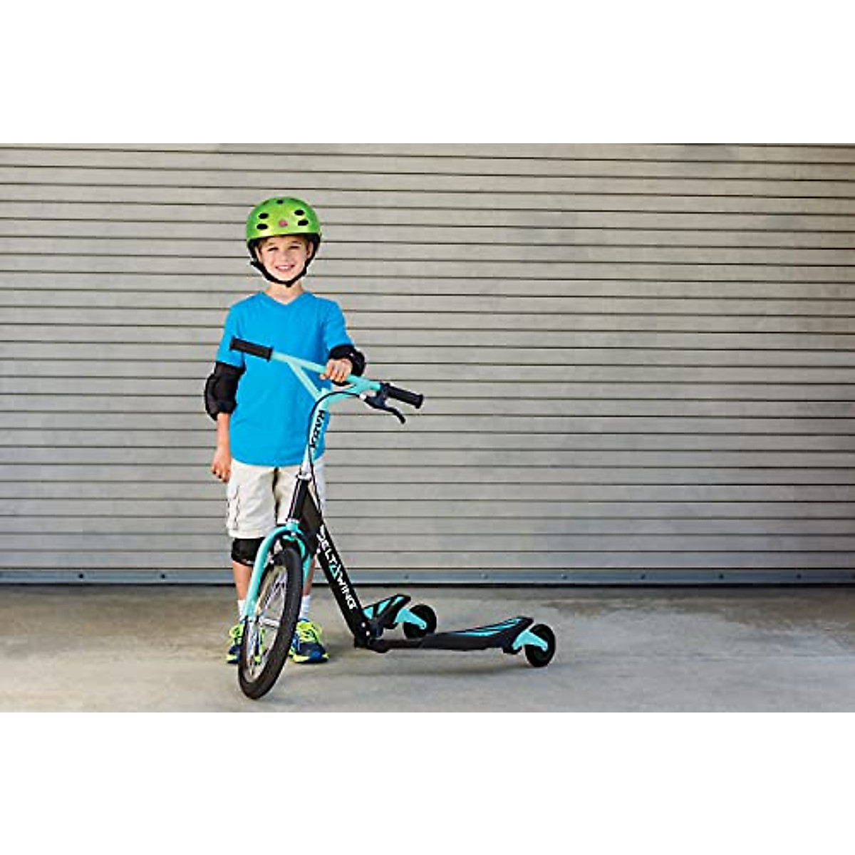 Razor DeltaWing Scooter Black/Mint Green, One Size