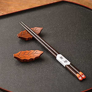 4PCS Natural Wooden Leaf Shape Wooden Chopstick Rest Japanese-Style Chopstick Stand for Home Restaurant Kitchen Table