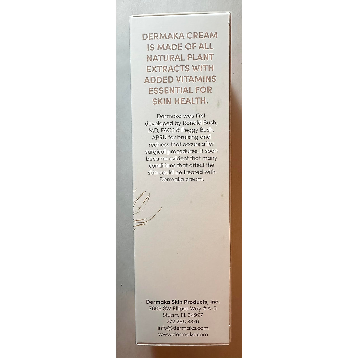 Dermaka Skin Cream 4 oz. All-Natural Skin Cream- Formulated by a surgeon to aide in healing damaged skin. Moisturizing Lotion helps issues that may cause skin irritation.