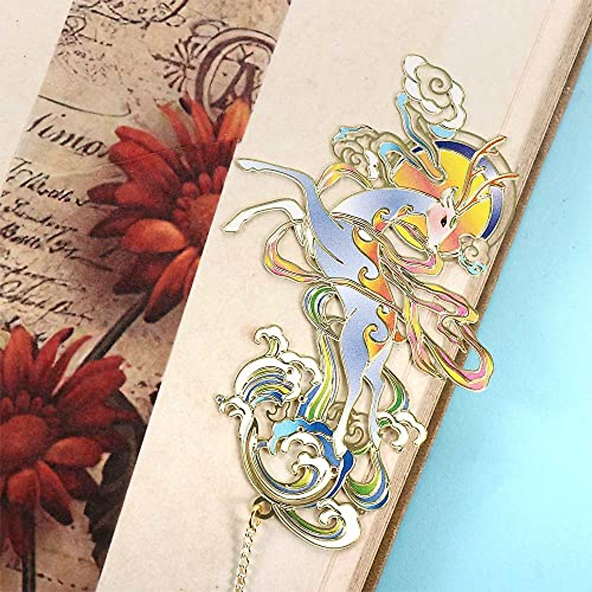 Metal Hollow Out Bookmark,Brass Hollow Book Clip,Classical Chinese Style Retro Pendant Book Marker Clip for Women Book Lovers(Dragon)