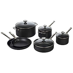 Le Creuset Toughened Nonstick PRO Cookware Set, 10 pc.