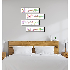 4 Pieces Girl Unicorn Decor Wooden Hanging Wall Plaques, Wall Art Inspirational Quotes, Wood Unicorn Hanging Plaque Bedroom Decorations for girl Baby Toddler Kids Teen