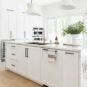 OYX 10 Pack 5 Inch Matte Black Cabinet Pulls Black Drawer Handles,Black Pulls for Kitchen Cabinets Handles Black Hardware for Cabinets and Drawers,Square Drawer Pulls 5" Hole Center