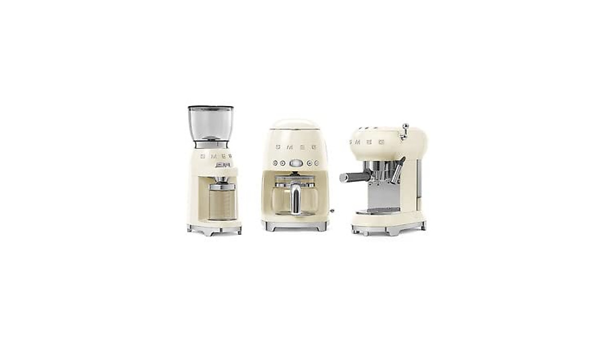 Smeg 50" Retro Drip Coffee Maker with Carafe | Stylish & Programmable