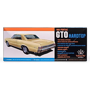 AMT 1965 Pontiac GTO Hardtop Craftsman Plus 1:25 Scale Model Kit