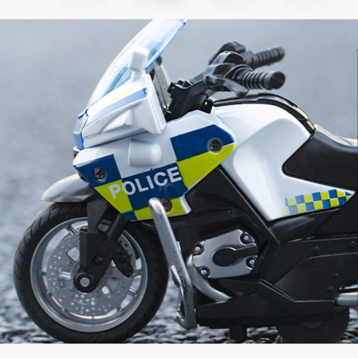 Gilumza Pull Back Motorcycle Toys, Tiny Gift with Music Lighting, Police Motorcycles Toy for Boys Kids Age 3 4 5 6 7 8 Year Old (White)