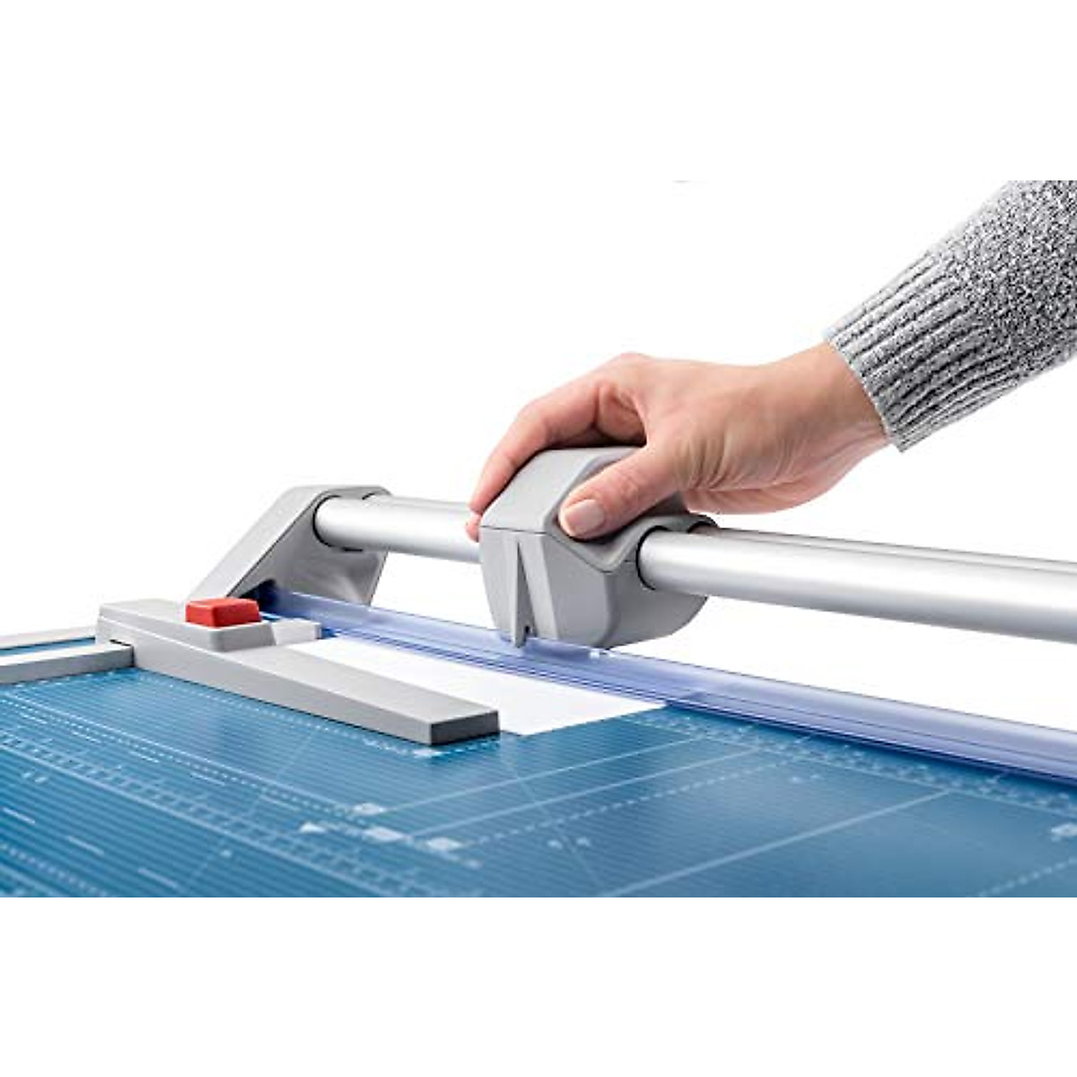 Dahle 550 Professional Rotary Trimmer, 14" Cut Length, 20 Sheet Capacity, Self-Sharpening, Dual Guide Bar, Automatic Clamp, German Engineered Paper Cutter