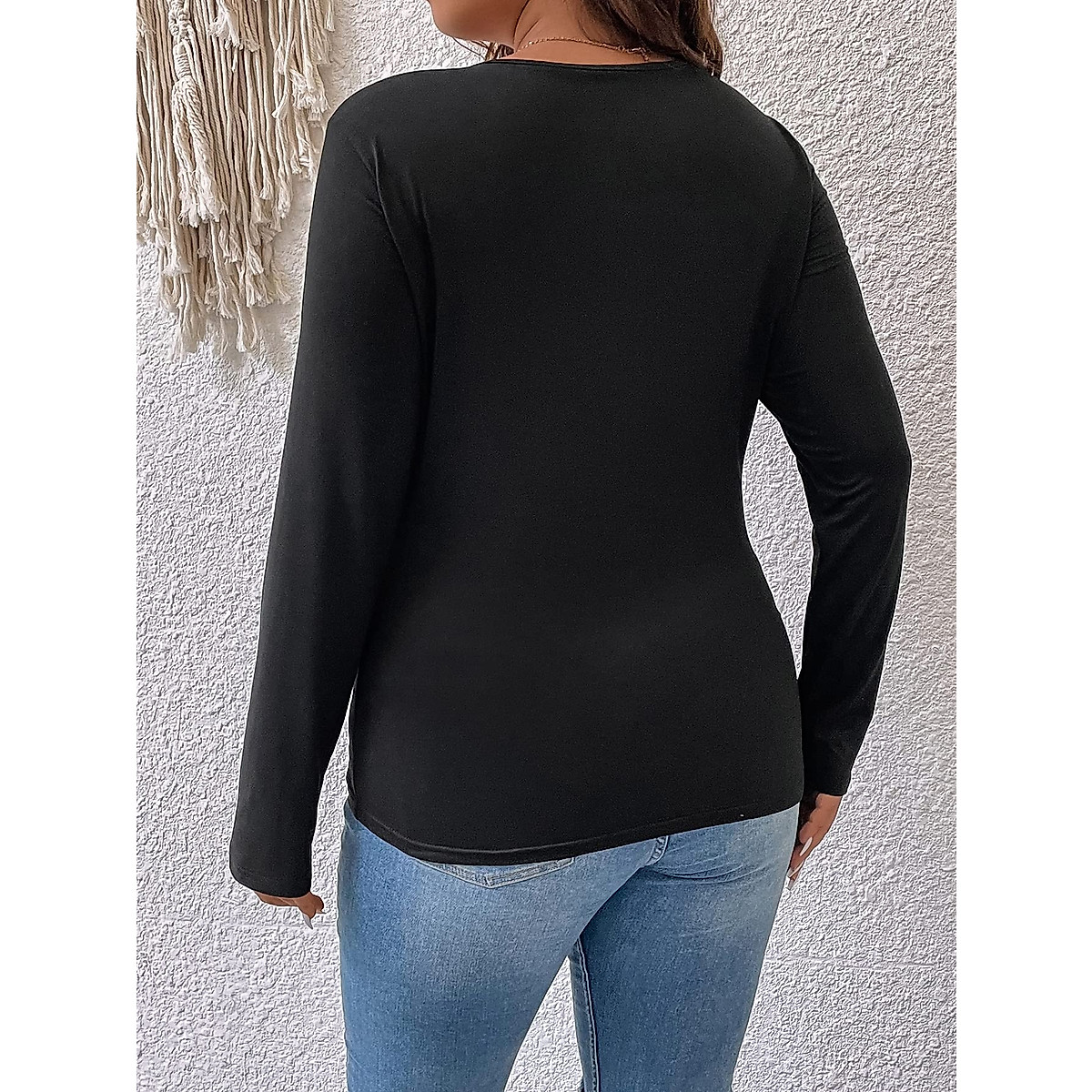 WDIRARA Women's Plus Size Deep V Neck Criss Cross Ring Long Sleeve Sexy Tee Tops Black 2XL