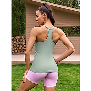 ATTRACO Women Workout Tank Tops Yoga Tops Sleeveless Running Shirts Basic Athletic Top Light Green