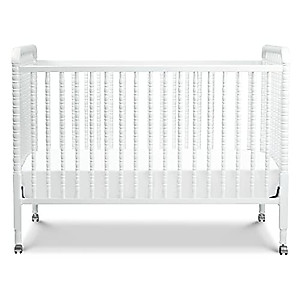 DaVinci Jenny Lind 3-in-1 Convertible Crib in White, Removable Wheels, Greenguard Gold (Mattress Not Included)