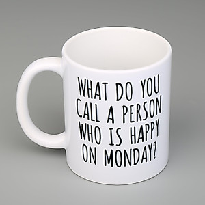 Retirement Coffee Mug For Men Women, Happy Retirement Mug 11 Oz With Keychain - Retired Coffee Cup, Retirement Gifts For Coworkers Friends Boss Family, Birthday Christmas Gift For Retired Man Woman