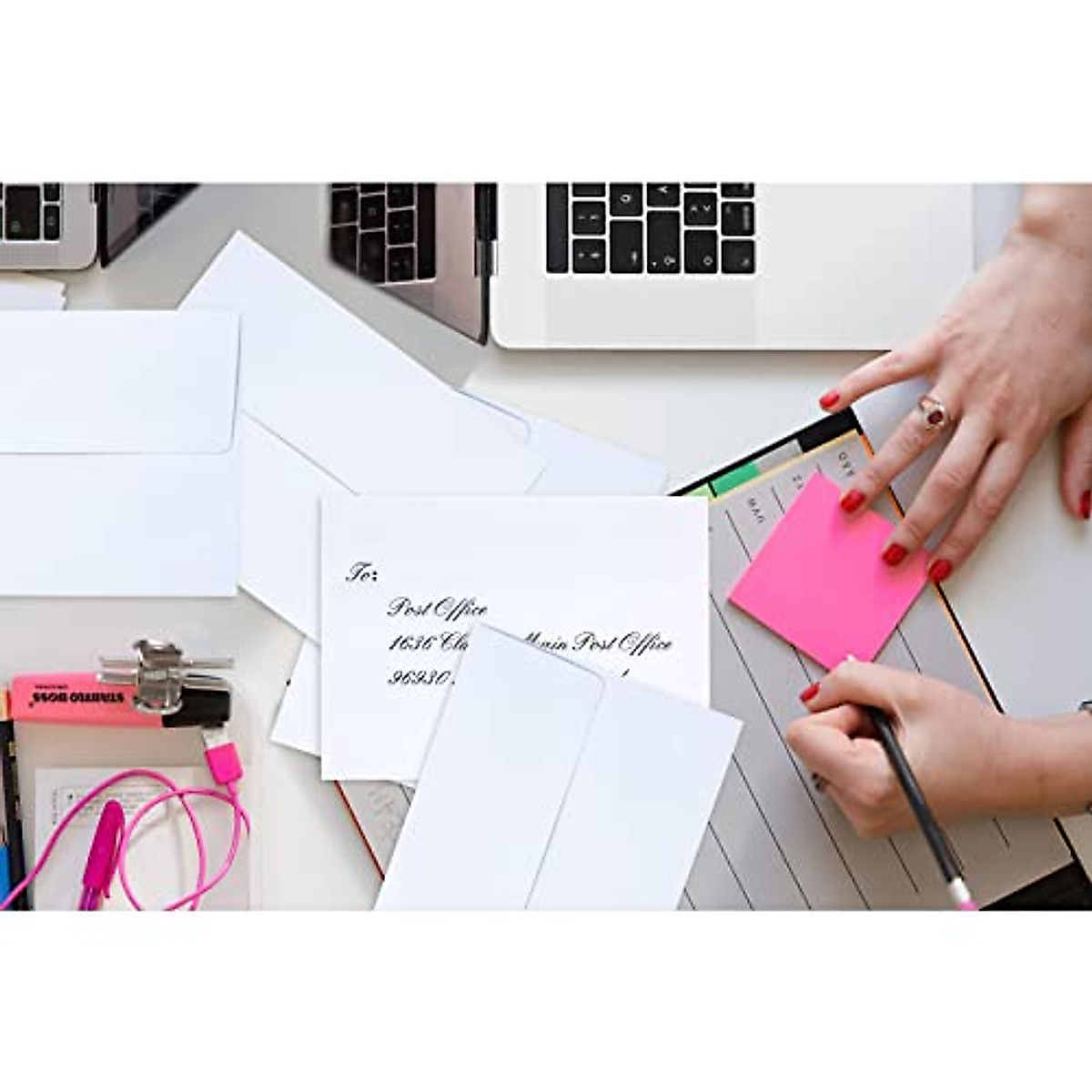 36-Pack White 5x7 Envelopes Self Seal A7 Envelopes, Mailing Envelopes, 5x7 Envelopes for Invitations, White Envelopes for 5x7 Cards, Letters, Photos, Thank You Cards, Wedding