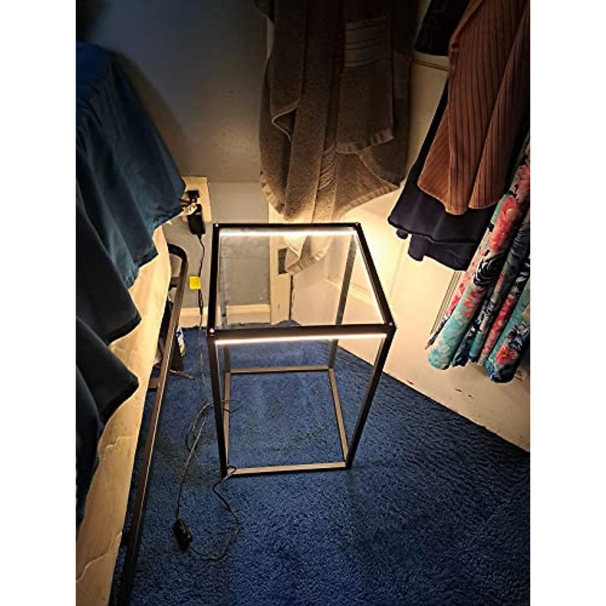 Huaguang LED End Table with Lamp, Bedside Nightstand Coffee Table Decorative Floor Corner Lamp Shelf, Black Geometric Rectangle Metal Desk Lamp Simple Design for Living Bedroom Home Office Study Room