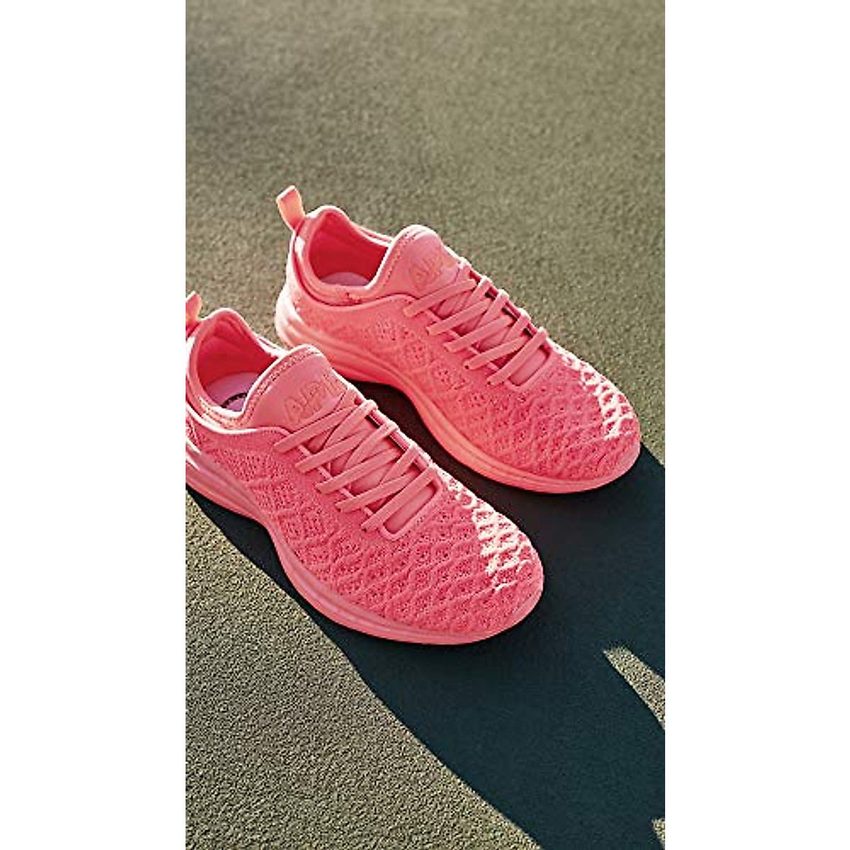 APL: Athletic Propulsion Labs Women's Techloom Phantom Sneakers, Magenta, Pink, 7 Medium US