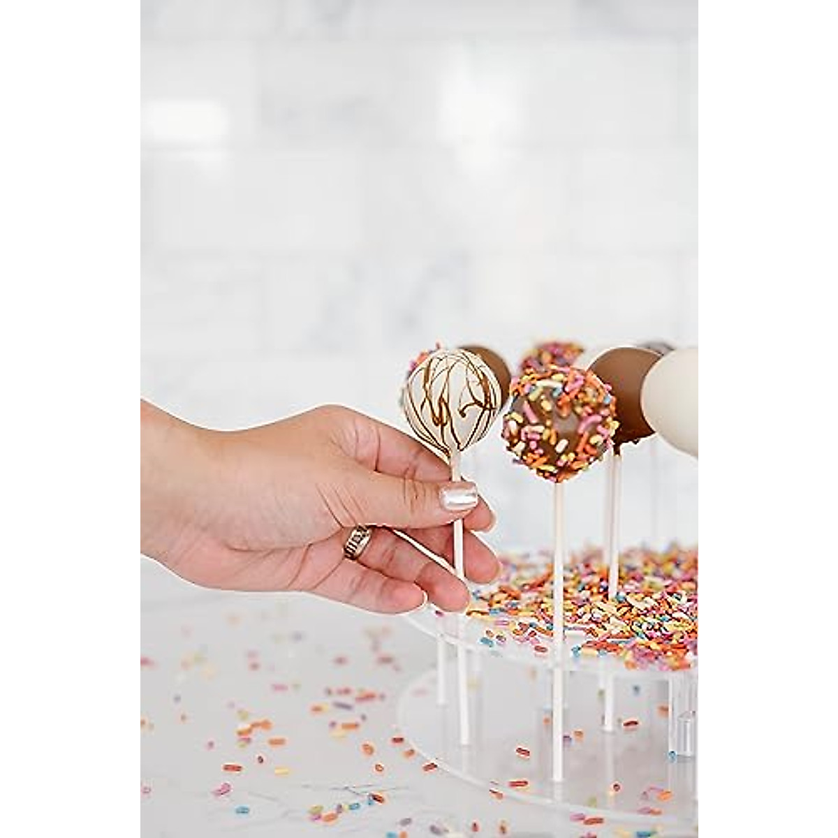 Classic Vanilla Cake Pop Kit - Milk Chocolate Coating