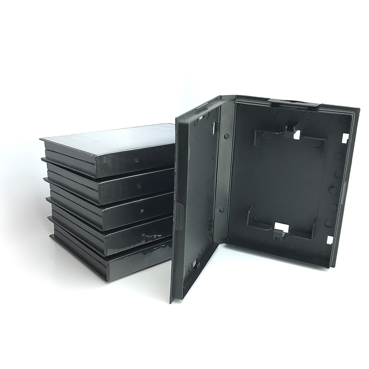 GGG0049 6 pack of clamshell cases for Sega Genesis Game Cartridges Protectors from Dust; Storage, (OEM games only will not hold third party games) (empty cover)