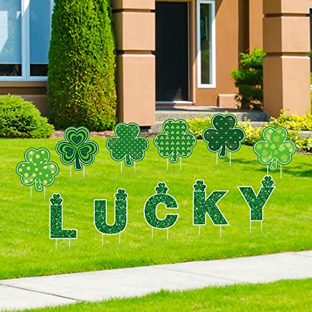 Whaline 11Pcs St. Patrick's Day Yard Signs with 22Pcs Stakes Glitter LUCKY Green Clover Lawn Sign for Indoor Outdoor Home Lawn Decorations Holiday Anniversary Ornaments Party Supplies