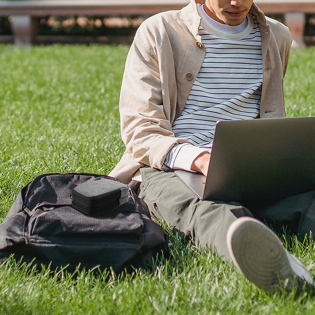 Labels Makers Case Compatible with Phomemo D30 Label Maker/Memoking D30 label maker/NiiMbot D11, Mini Labeler Printer Carrying Bag Organizer with Pockets for Tape Paper Roll and Accessories, CASE ONLY