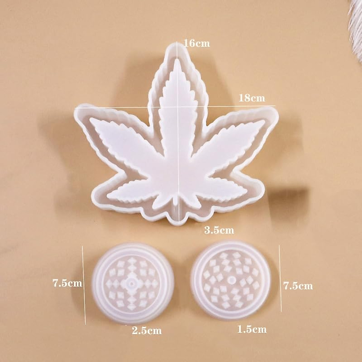 Silicone Maple Ashtray Mold,DIY Crystal Epoxy Mold Maple Leaf Ashtray Tooth Grinding Cigarette Grinding Combination Silicone Mold for Cigar Pot and Jewelry Storage Tray