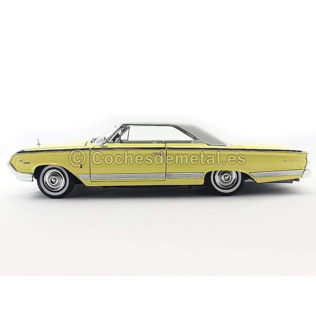 Road Signature 92568Y 1964 Mercury Marauder Yellow 1/18 Diecast Model Car