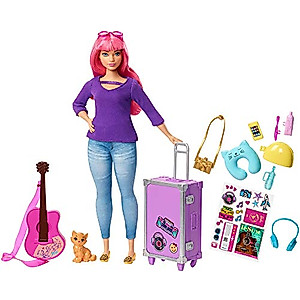 Barbie Dreamhouse Adventures Doll & Accessories, Travel Set with Daisy Doll, Kitten, Working Suitcase & 9 Pieces (Amazon Exclusive)