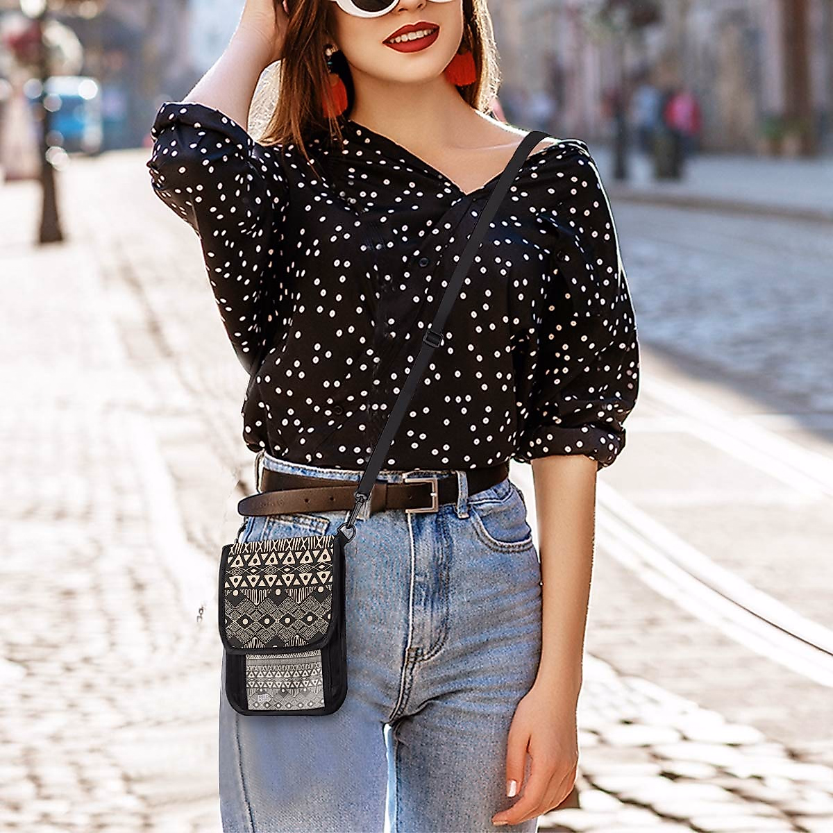 ALAZA African Print Pattern Boho Geometric Lattice Small Crossbody Wallet Purse Cell Phone Bag Rfid Passport Holder with Credit Card Slots