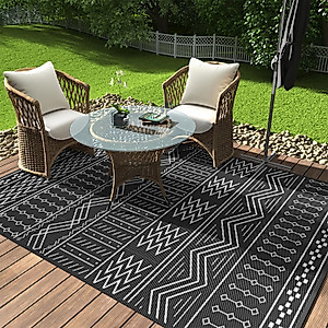 Outdoor Rug Carpet Waterproof 5x8 ft Patio Rug Mat Indoor Outdoor Area Rug for RV Camping Picnic Reversible Lightweight Plastic Straw Outside Rug for Patio Decor Decoration Boho Rug Black White
